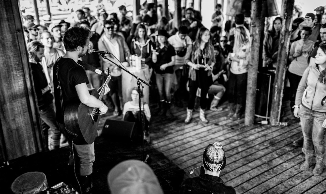 Aufstrebende Schweizer Live-Acts - Schweizer Fleisch